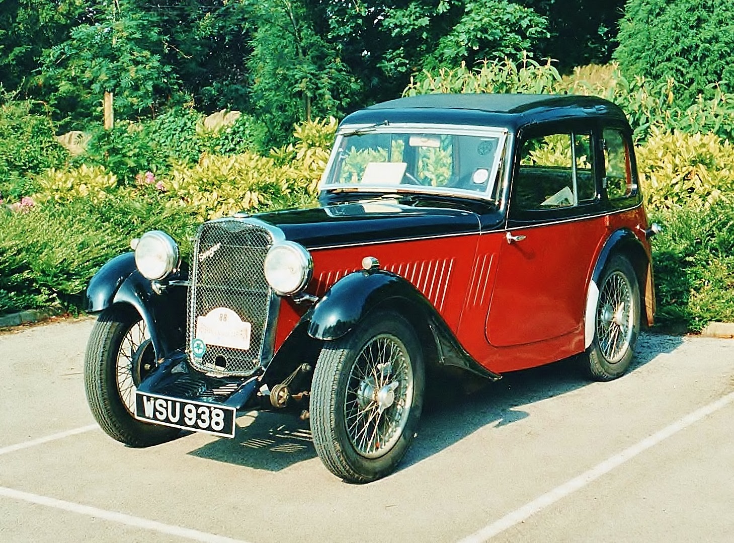 Ferraris and Other Things: Singer 9 Sports Saloon