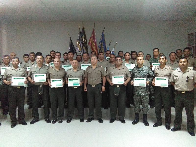 Nuestro Ejército en video: Oficiales, representantes del Estado Mayor ...