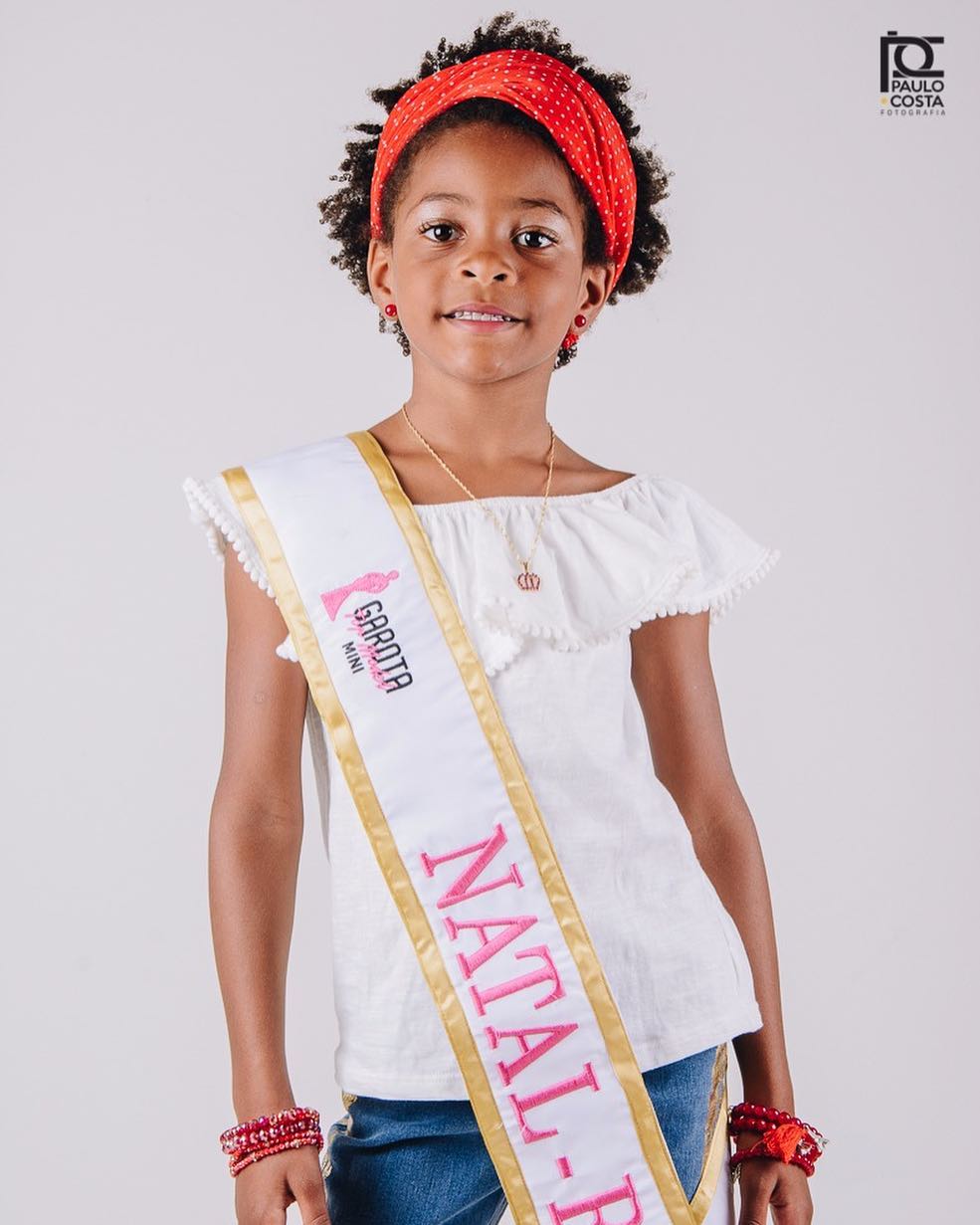 BLOG BJRN : Representante de Natal, Ana Helena, foi eleita Garota MINI ...