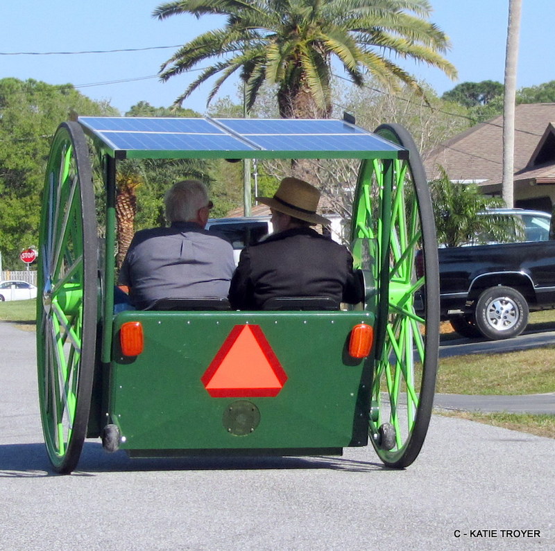 Pinecraft-Sarasota: Larry's Solar Green Buggy