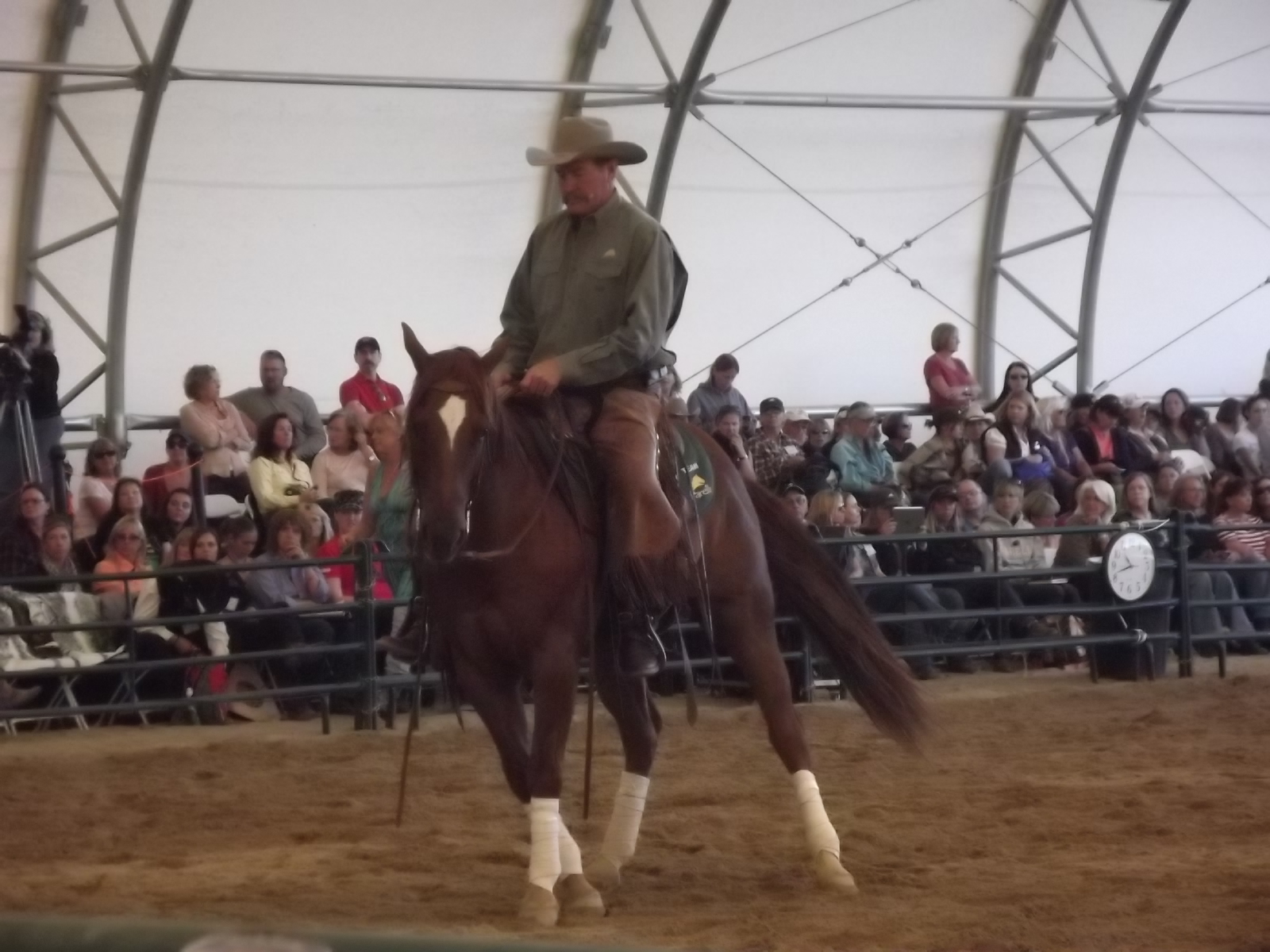 HOOFPRINTS OF KASPIN: Parelli Summit Day 1!