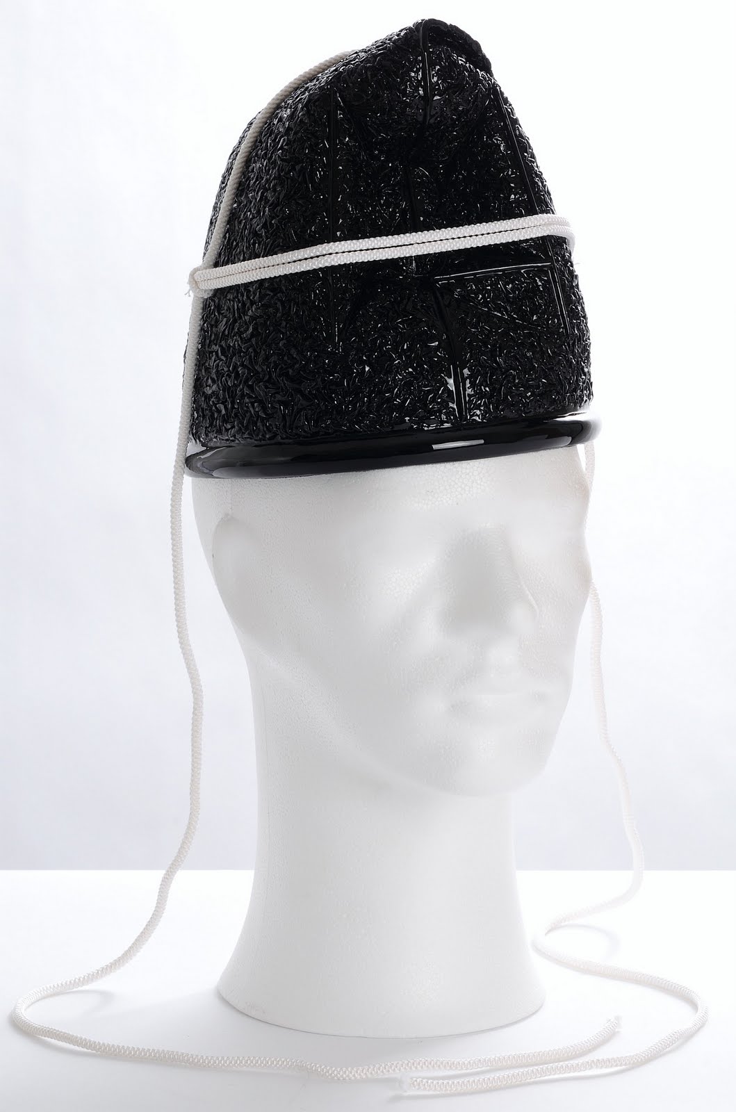 The Philippi Collection: Kanmuri (遠紋) and Eboshi (立烏帽子) - Headgear of ...