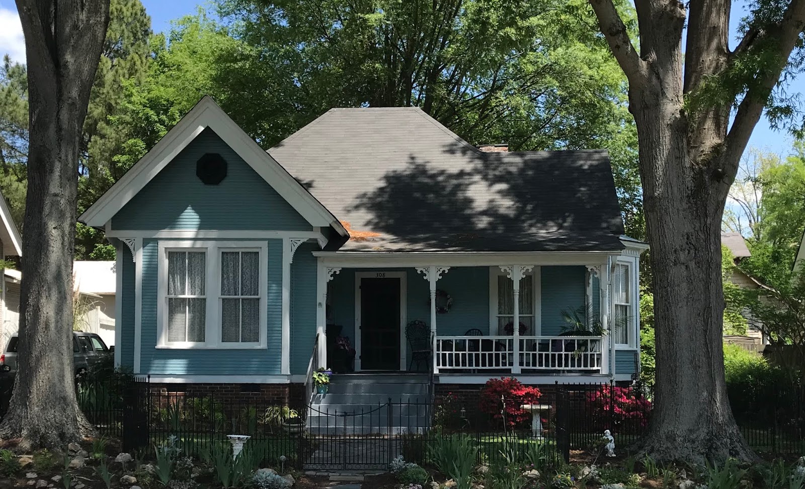Salisbury Real Estate LLC: Circa 1890s Victorian Cottage in Prestigious ...