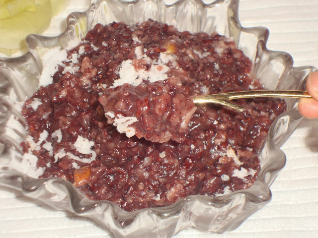Poornima's Cook Book: Kavuni Arisi / Black Rice Sweet Pongal ...