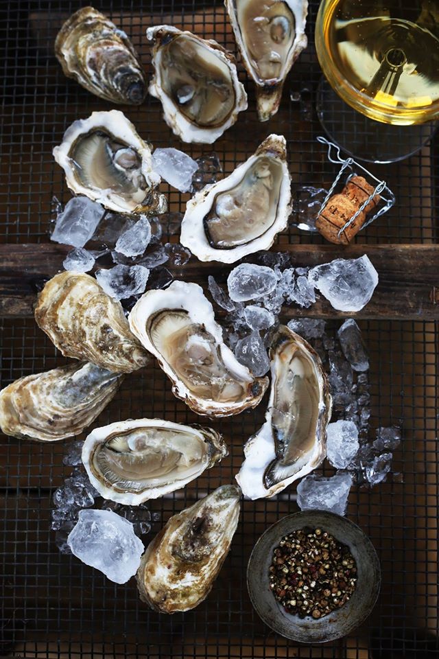 Floorabella's beautiful living: "Verse oesters met calvados..."