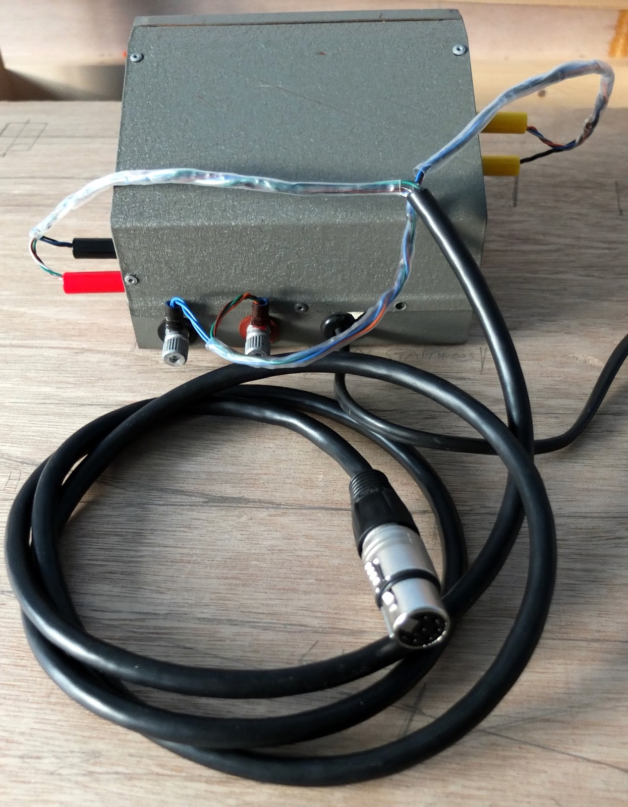 Martin's Model Railway: DCC Controller, DC Transformer and Baseboard wiring