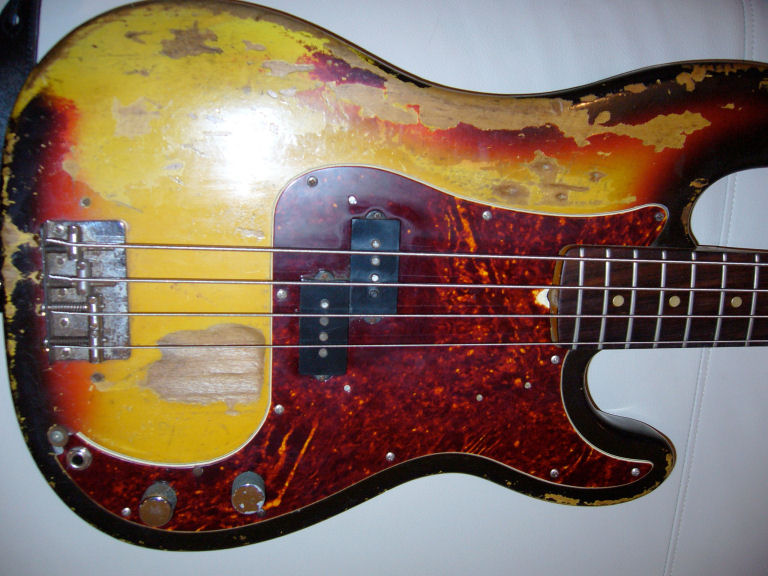 Smiths On Guitar: Andy Rourke's Gear