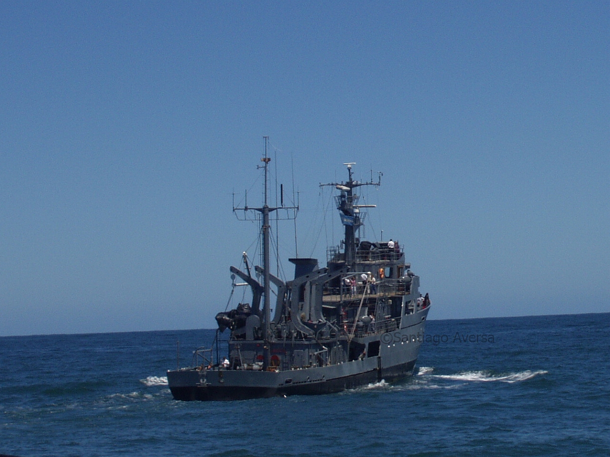 Poder Naval: Aniversario de la Afirmación del Pabellón en el Buque ...