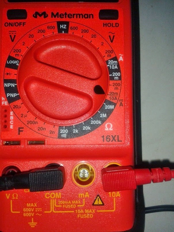 Laboratorios Utepsa: Cómo usar un multímetro digital