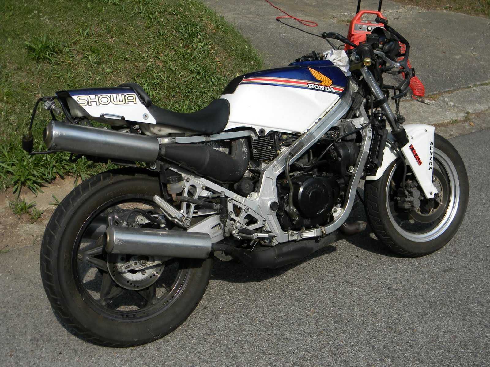 NS400R / Rebirth of a Legend
