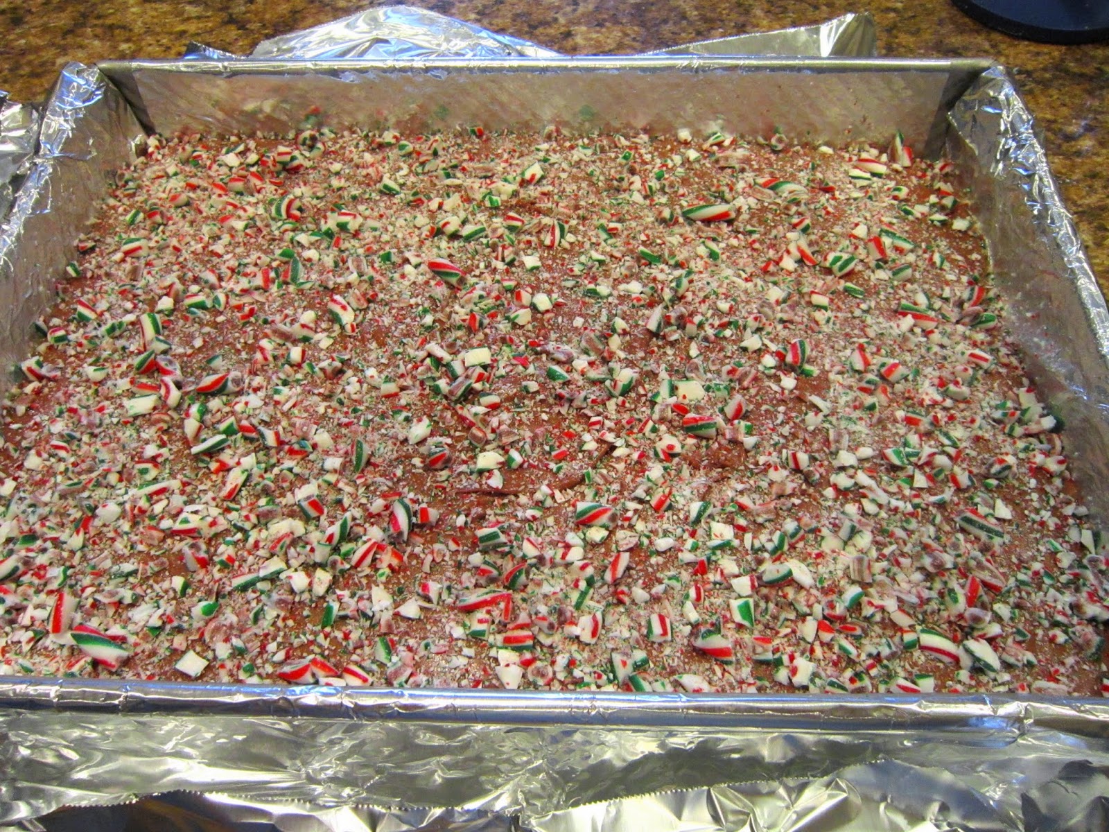 The Italian Next Door: Holiday Peppermint Fudge