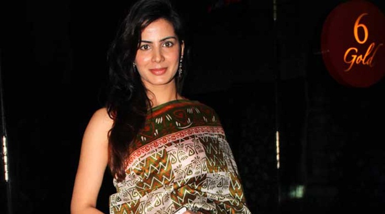 Kirti Kulhari Wiki, Biography, Dob, Age, Height, Weight, Affairs, Net ...