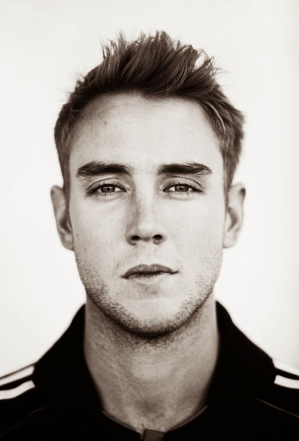 Sarah blogs...: The Friday File #52 - Stuart Broad