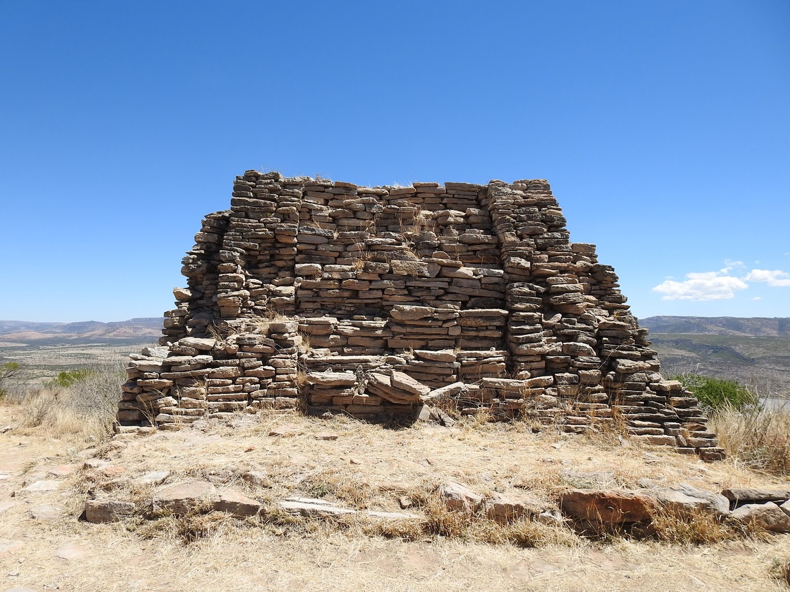Travel with Kevin and Ruth: La Quemada Ruins, and arrived at Zacatecas