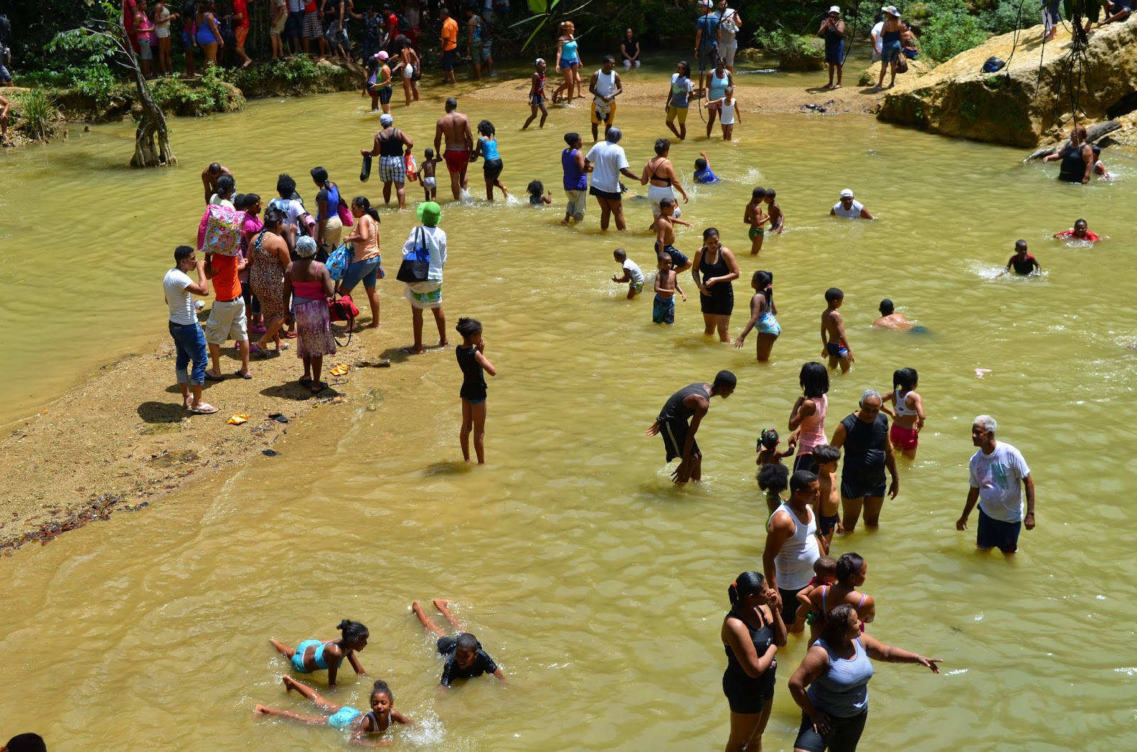 felix de cruz: Fotos del balneario Comate y el Salto de agua Alto ...