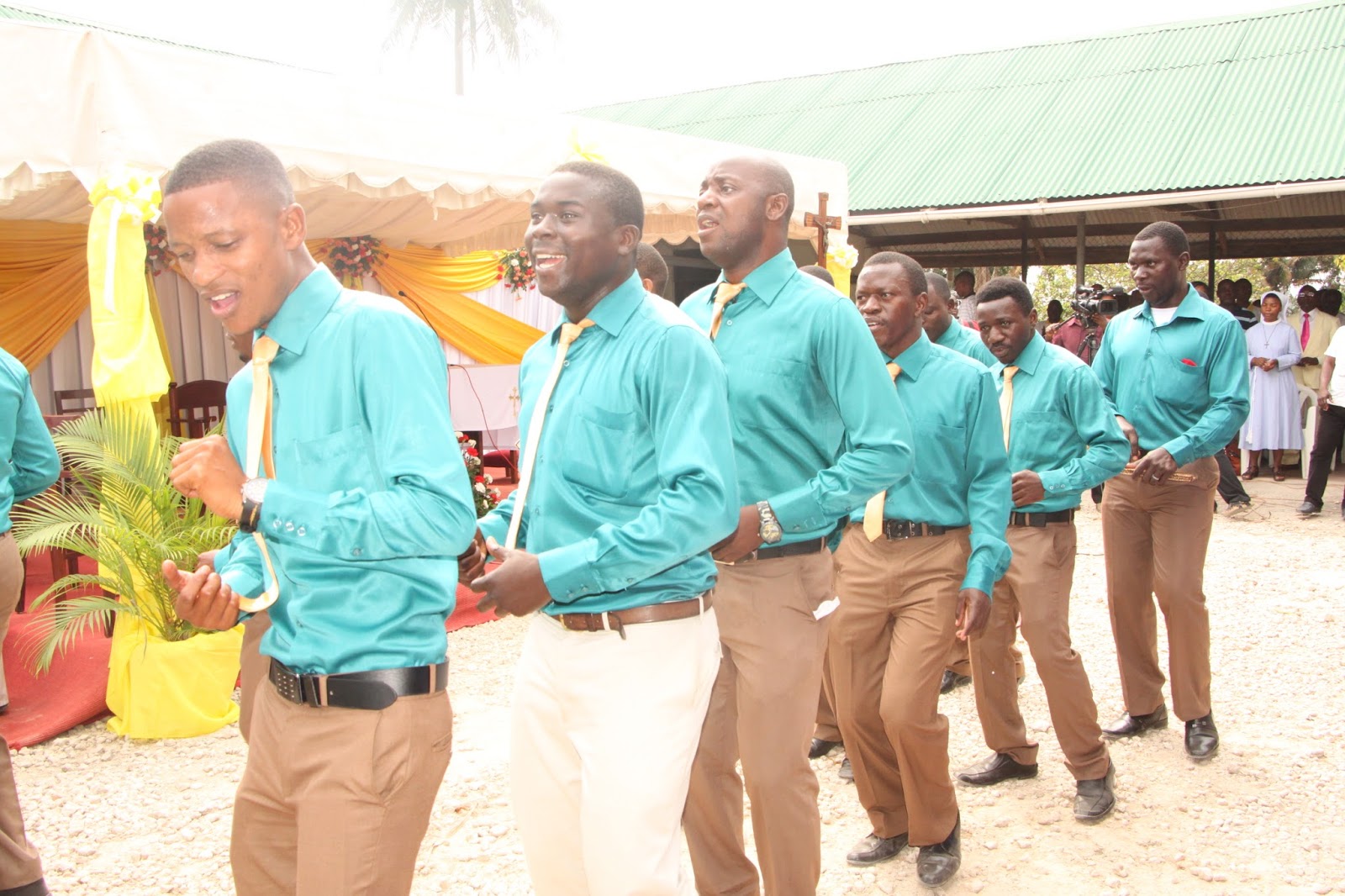 MATUKIO @ MICHUZI BLOG: WANAUME WA KATOLIKI JIMBO LA DAR ES SALAAM ...