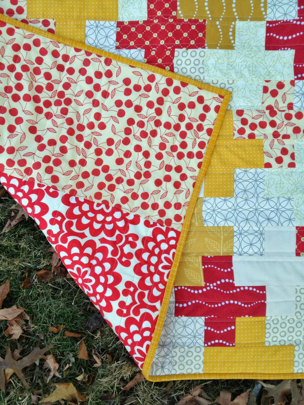 A Blue Sky Kind of Life: Love Plus baby quilt: A finish!