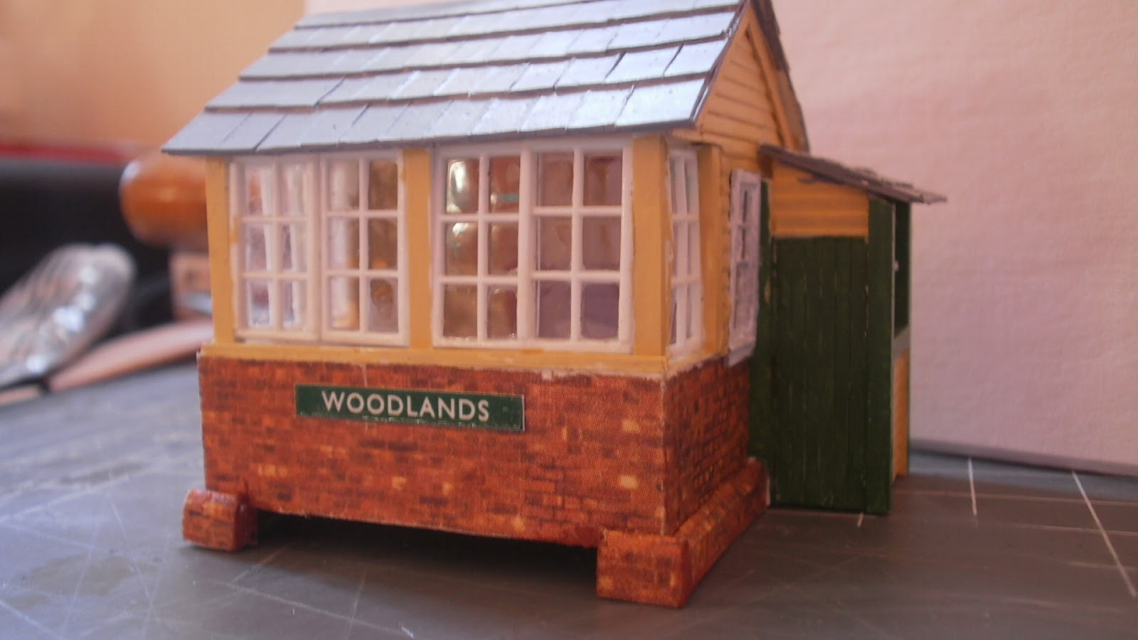 Dorset Railway Modelling: Woodlands 4mm Signal Box.