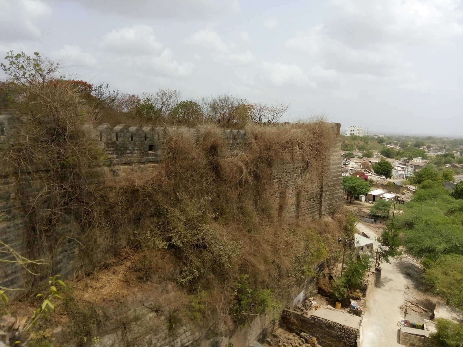 Adi Kadi Vav in Uparkot fort in Junagadh in Gujarat | The journey of a ...