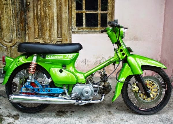20 Modifikasi Motor Honda C70 Yang Unik Dan Elegan - Otomotiva