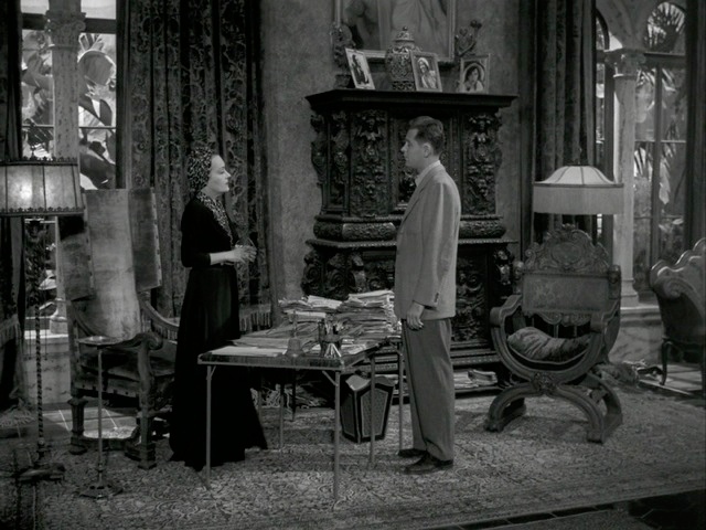 GlamAmor, Cinema Style--Edith Head Gets Gloria Swanson Ready...