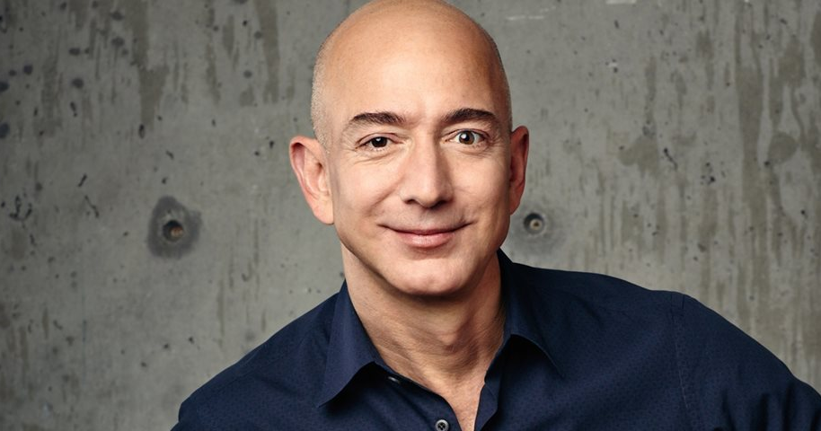 Dono da Amazon passa Bill Gates e se torna homem mais rico do mundo