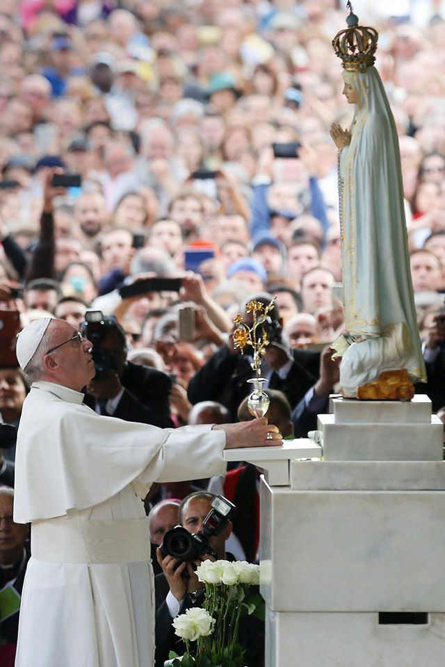 Recursos Católicos: EL PAPA EN FATIMA