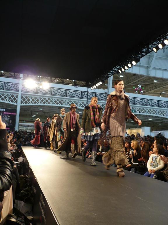 Modern Fashion Model: 2012 Fashion Trends