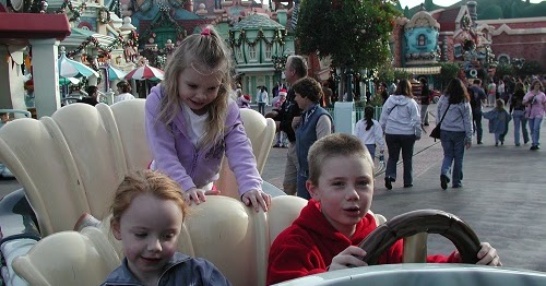 MORE KIDS THAN SUITCASES: Driving Around Disney