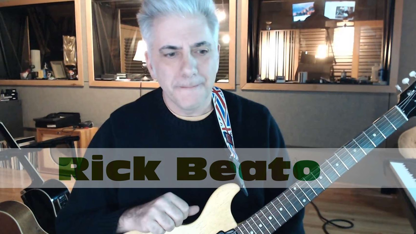 Rick Beato: Breaking Out Of Jazz Guitar Grips (Voicings)