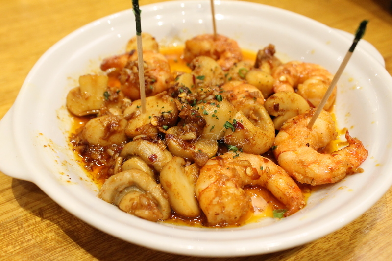 Buffet of blessings: Conti's Bakeshop & Restaurant at Robinsons Magnolia