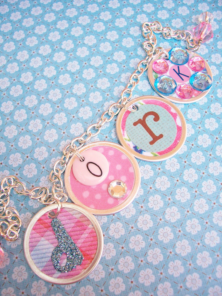WhiMSy love: TUTORIAL: Mini Tag Banner