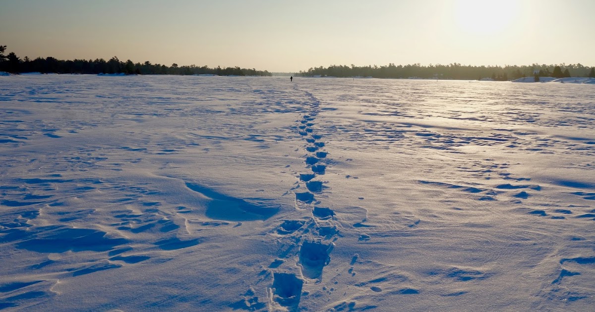 going over niagara paul's: BAYFIELD INLET. A WINTER HIKE