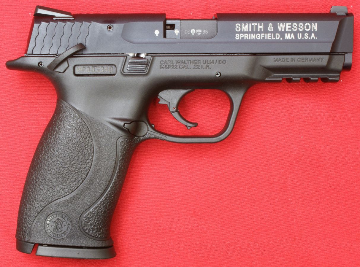 on target shooter nz: S & W MP 22 Pistol: