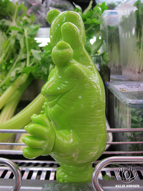 Kaiju Korner: KK Reviews: Stinky Ginger by Circus Posterus x Tomenosuke ...