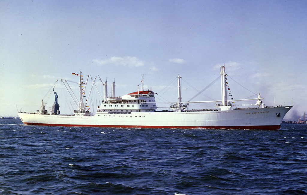 HISTORY - HAMBURG-SÜD and the CAP express liner