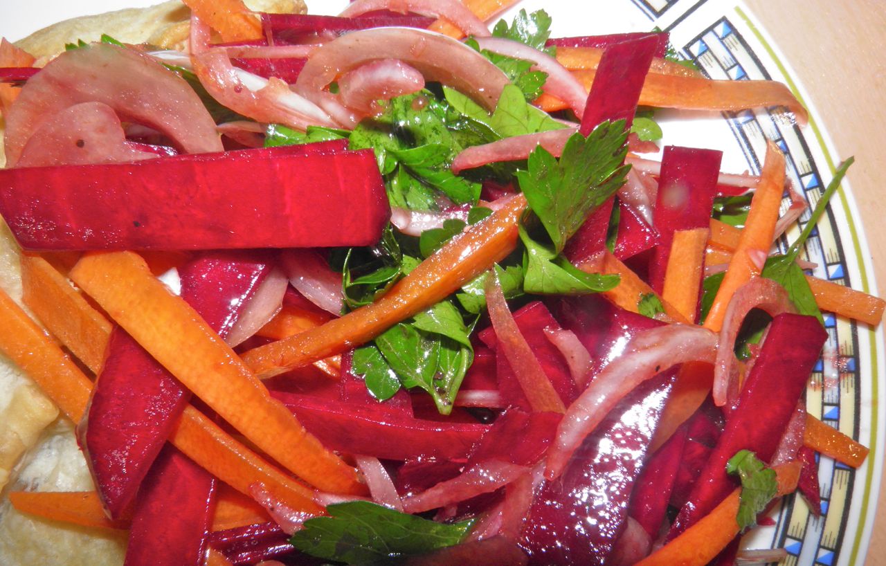 Docaitta Lifestyle: Recipe: Turkey & Ham Pasties with Fresh Beet Salad