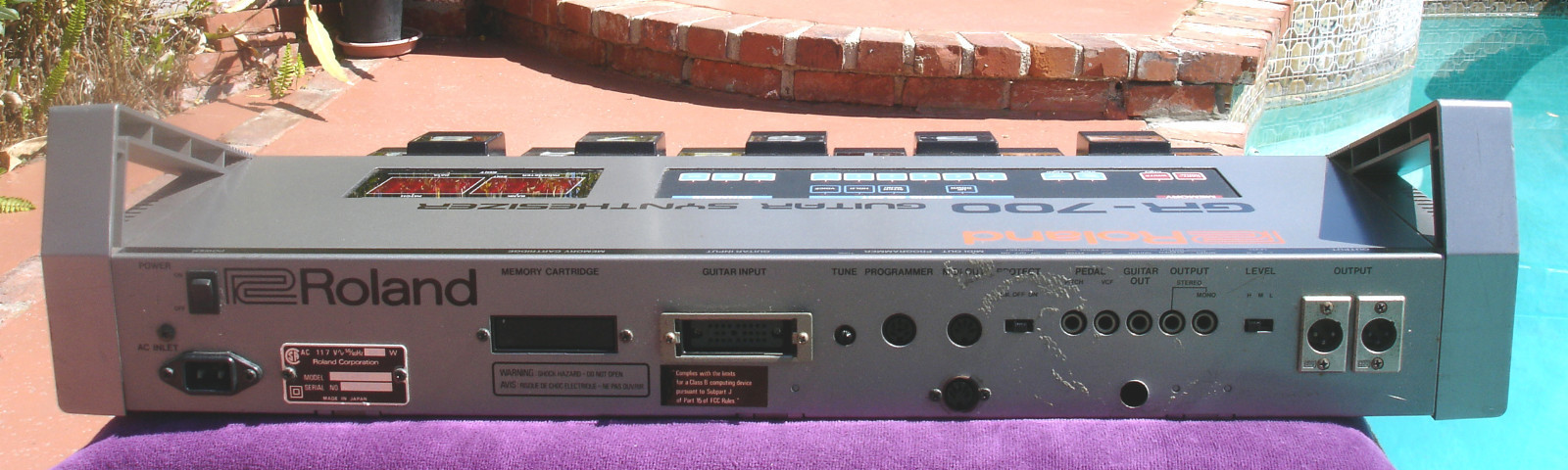 MATRIXSYNTH: Roland G-707 Guitar & Roland GR-700 Synthesizer with ...