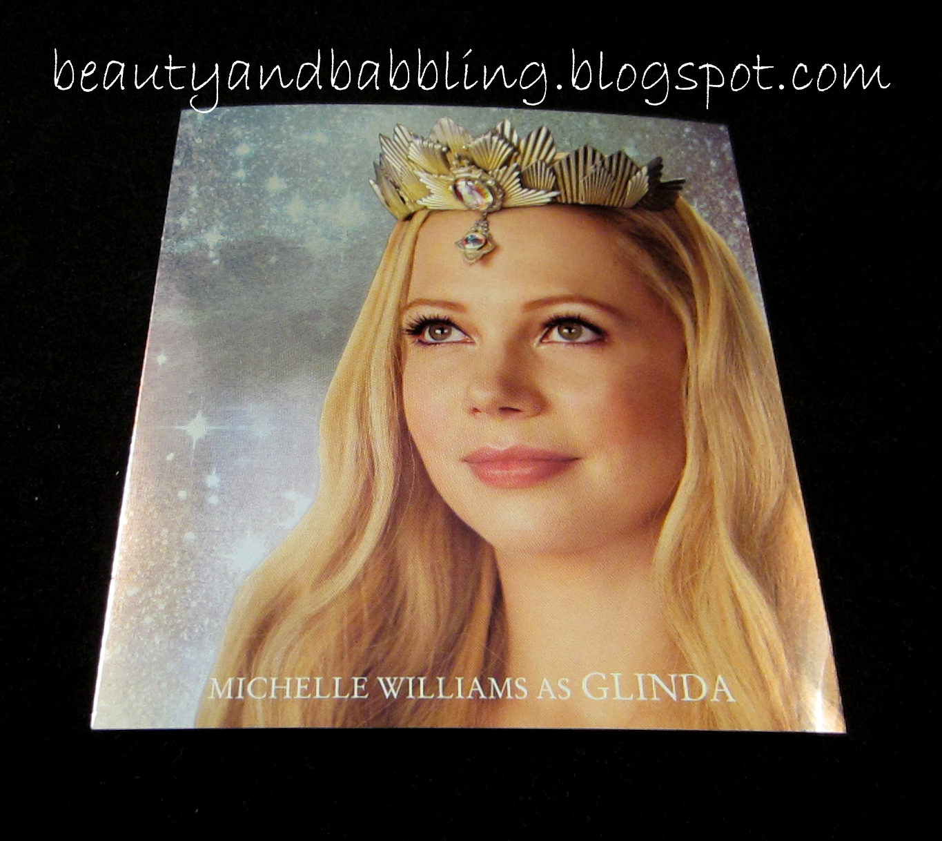 Beauty and Babbling: Urban Decay Glinda Palette - Good Witch?
