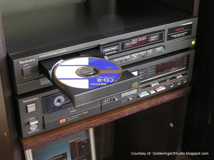 HiFi Collector: Vintage Audio Photos Page One