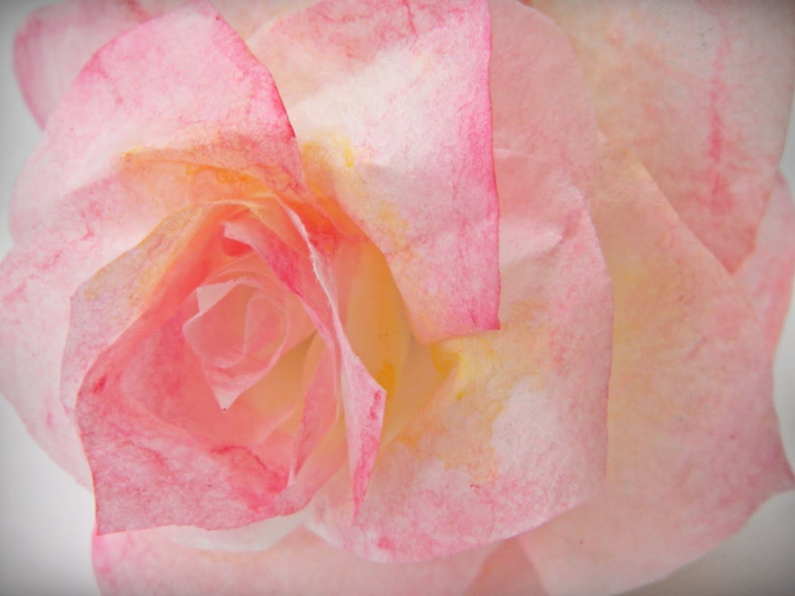 Paper Pendulum: Coffee Filter Roses