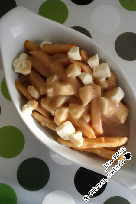 Heavenly Palate: [Poutine] Simply Canadian staple food: fries with ...