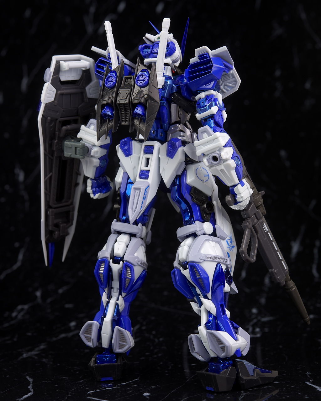 [ Review ] - Metal Build - Gundam Astray Blue Frame Full Weapon Equipped