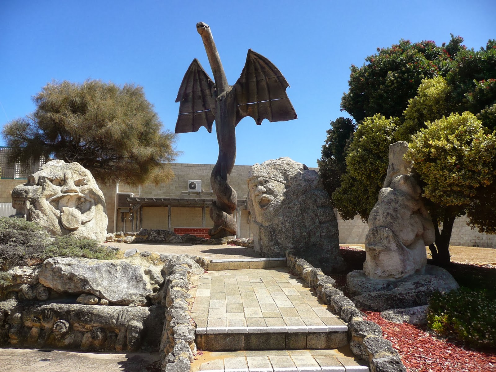 MobileMarshies: PERTH 2 - TWO ROCKS AND YANCHEP (JANUARY 2014)