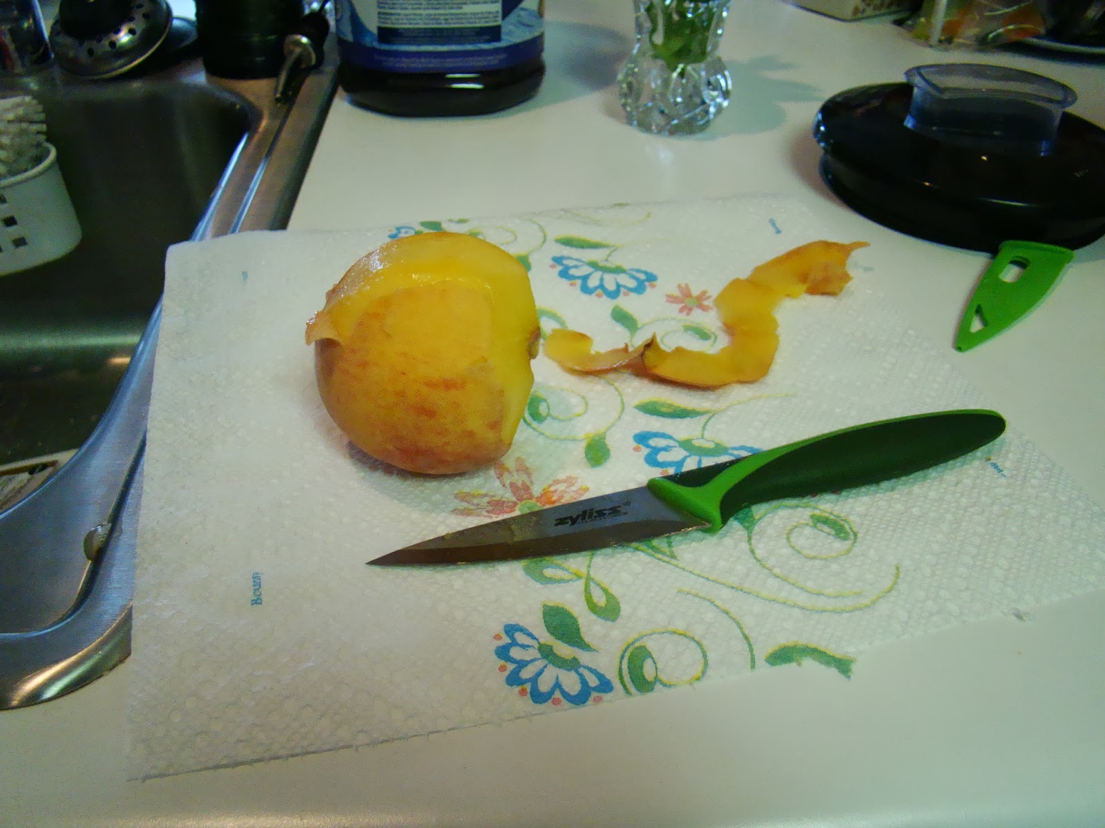 Dinner with the Grobmyers: Peach Julius