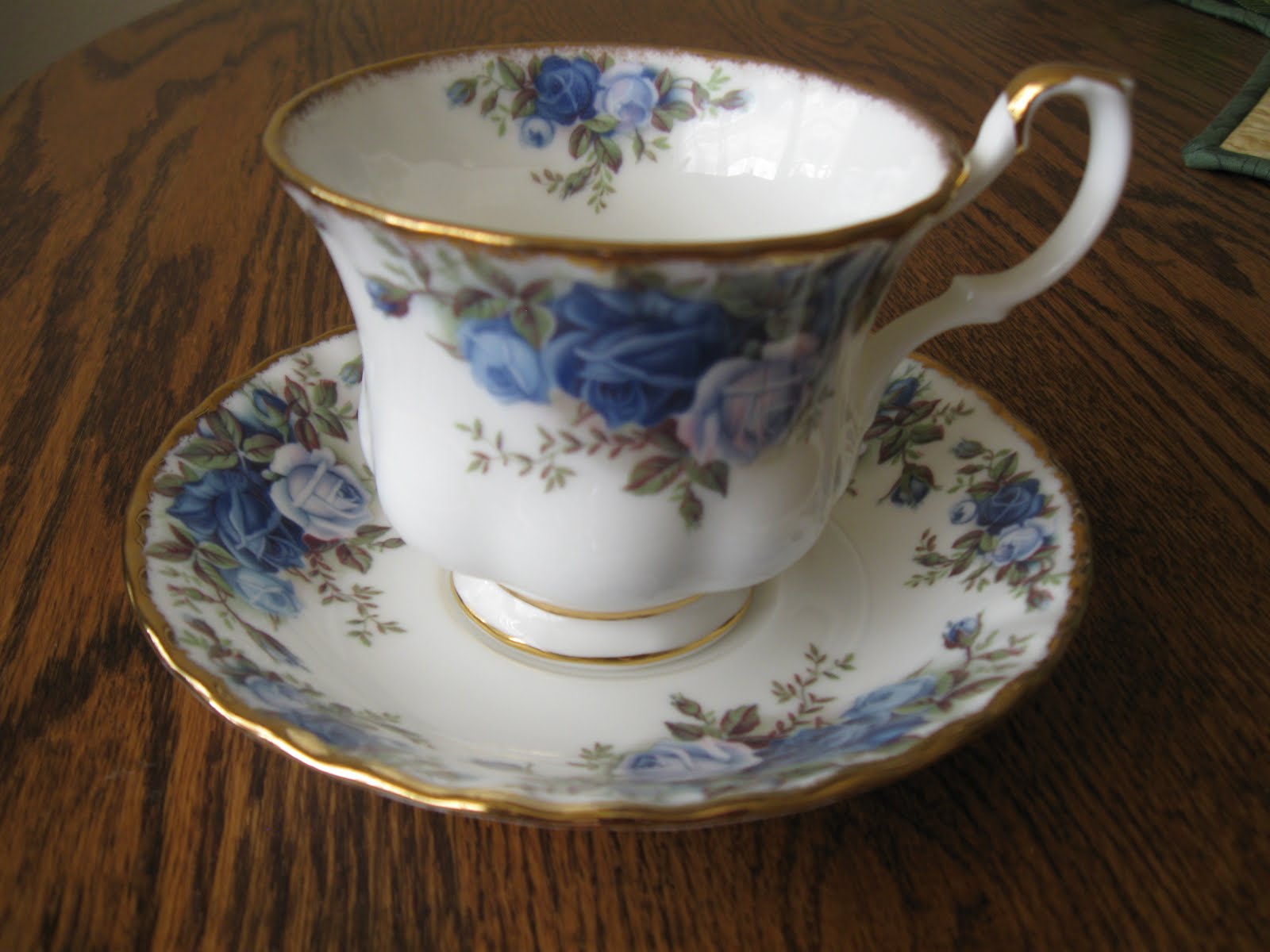 A Quilter and The Chief: Teacup Collection Challenge