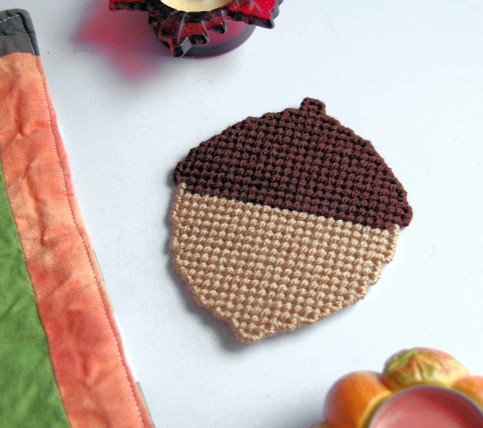 Strings Away!: Free Friday: Acorn Coaster