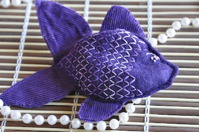 Dual Perspicacity: Bean Bag Fish
