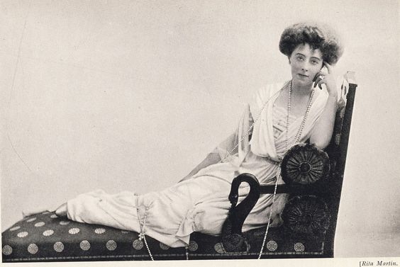 "Tweedland" The Gentlemen's club: Daisy, Princess of Pless