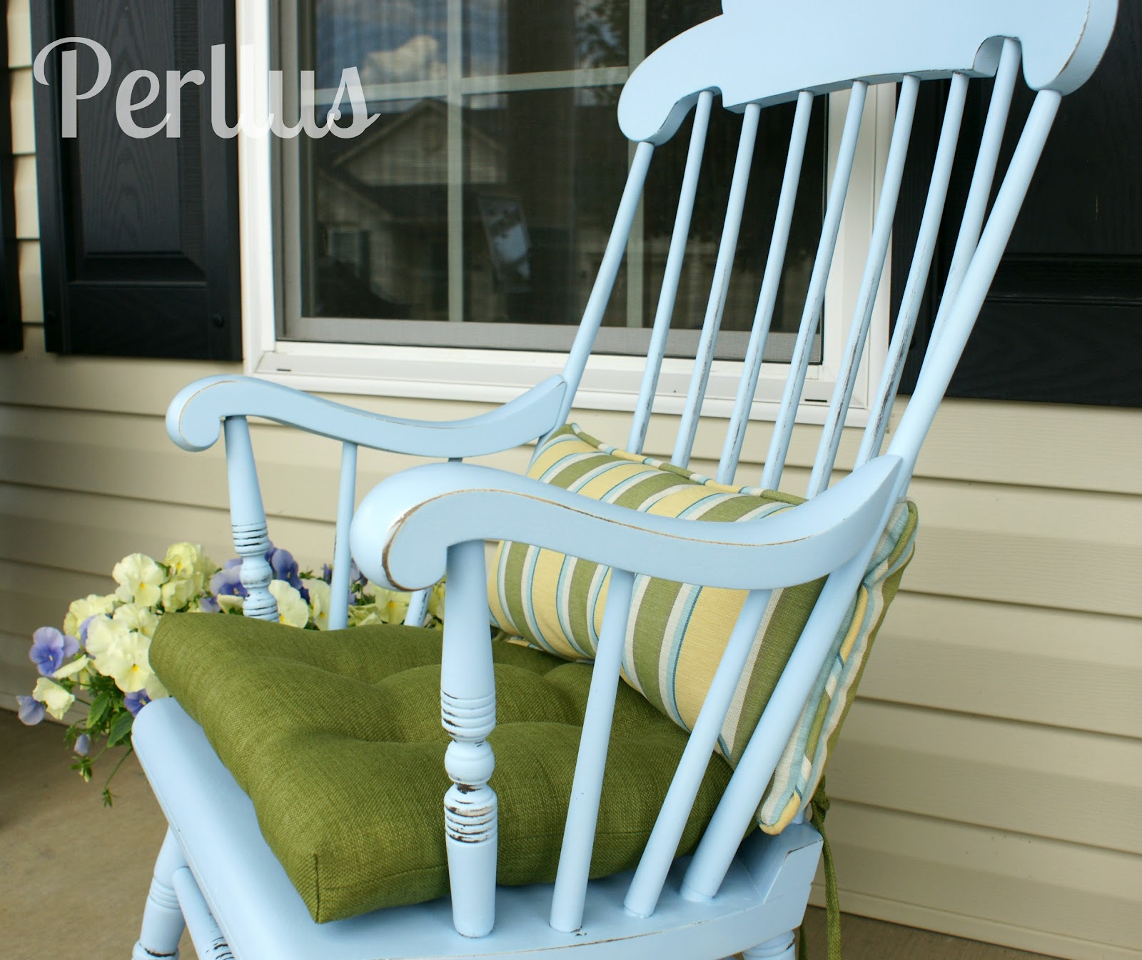 Junky Joy : Story Of A Chair